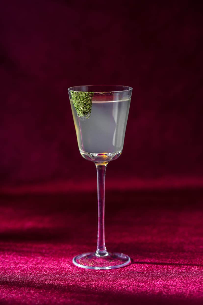 NAAGA Bar, Menyatukan Esensi Bar Modern dan Vibe Pub Jakarta Pusat | ISMAYA